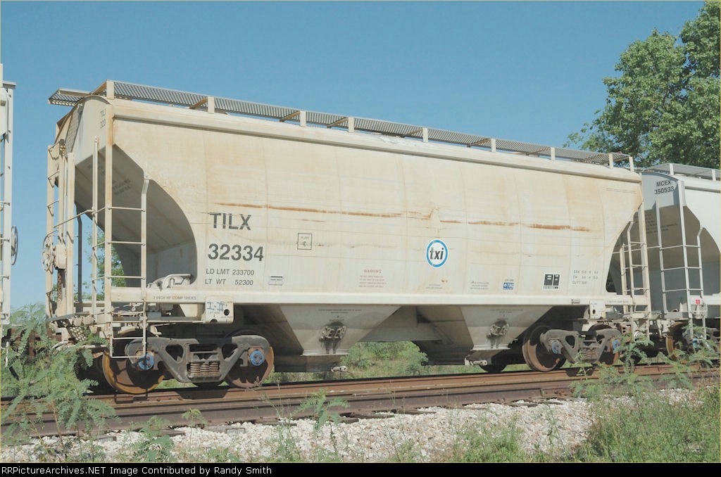 TILX 32334, 2-Bay Cement Hopper
